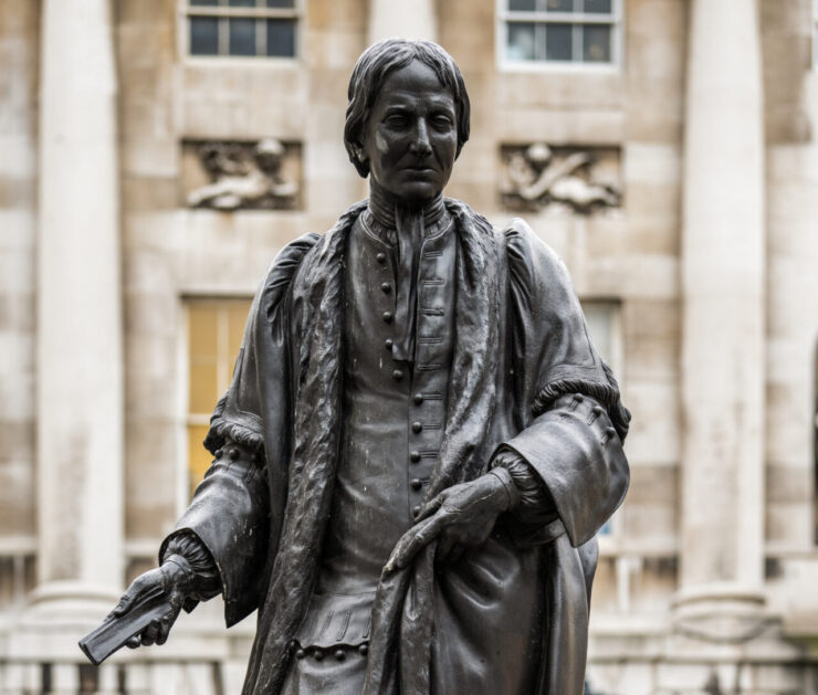 Statue of Thomas Guy by Peter Scheemakers